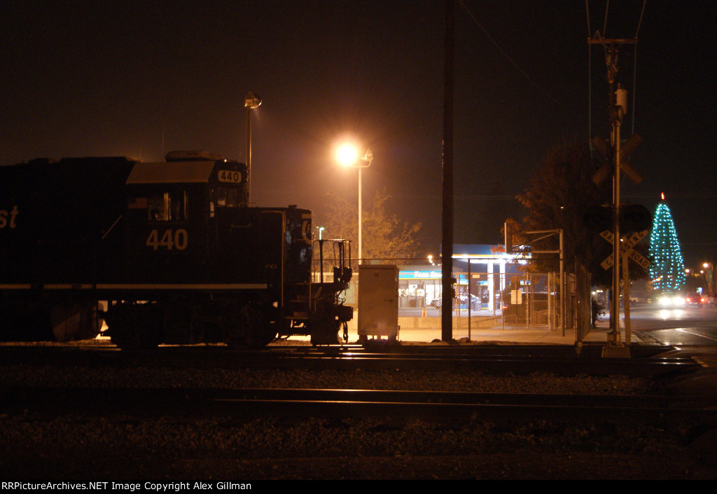 FEC 440 Amongst Lemoore's Christmas Tree